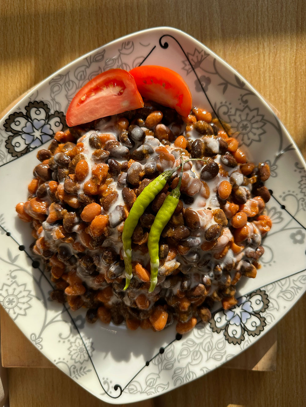 Swahili red kidney beans & Black beans in coconut (Maharagwe & njahi ya ...